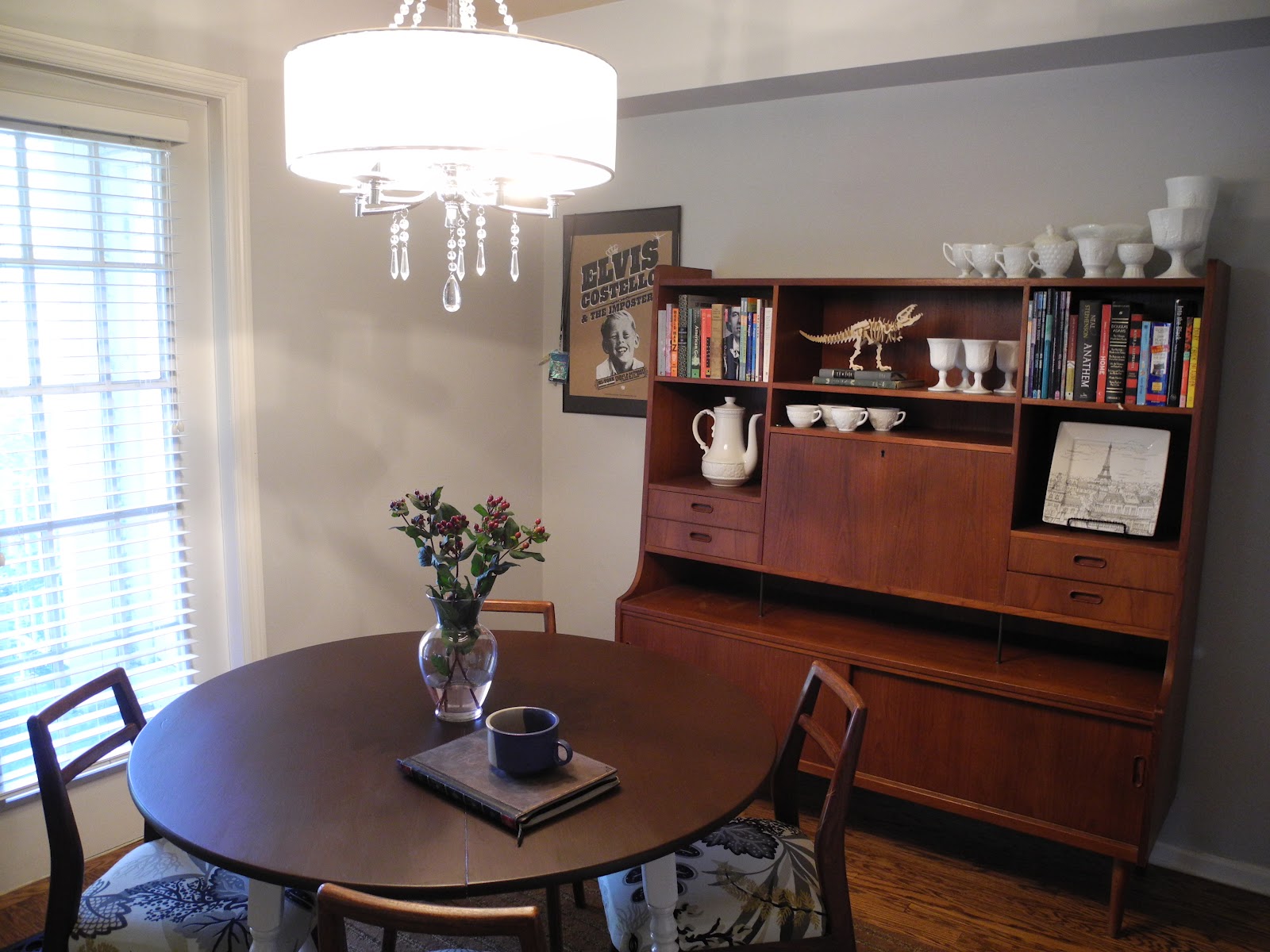 20 Outstanding Midcentury Dining Design ideas